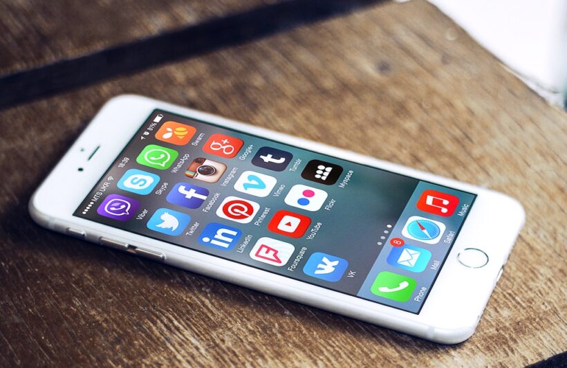 Survival Apps: Top 6 Best Applications For Preppers