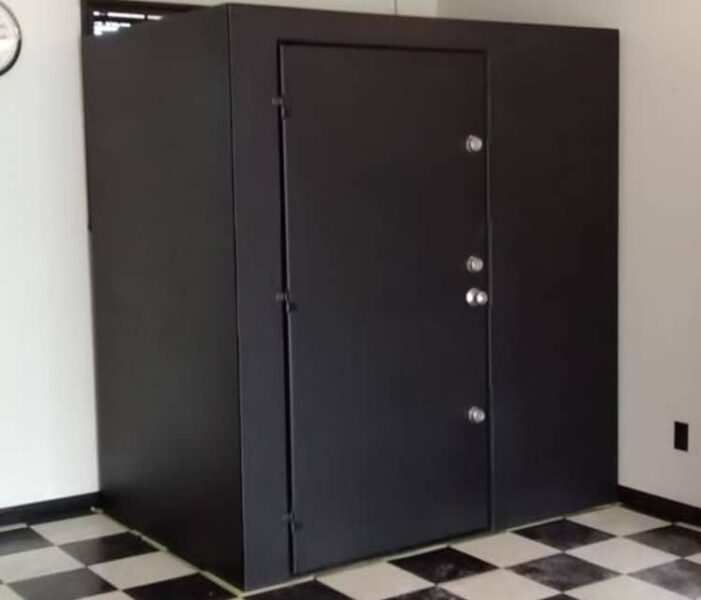 Tornado Safe Room: How to Build Your Own or Choose Prefabricated One
