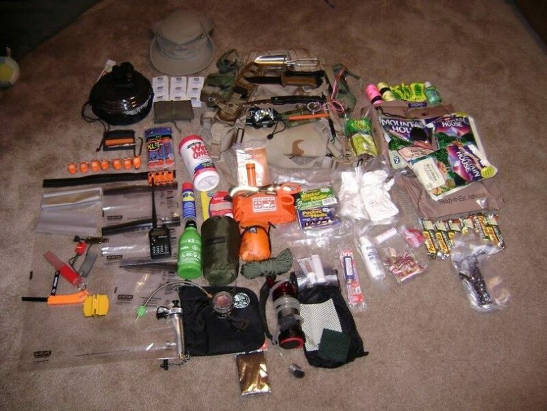 Survival Bug Out Bag: How to Build The Best One