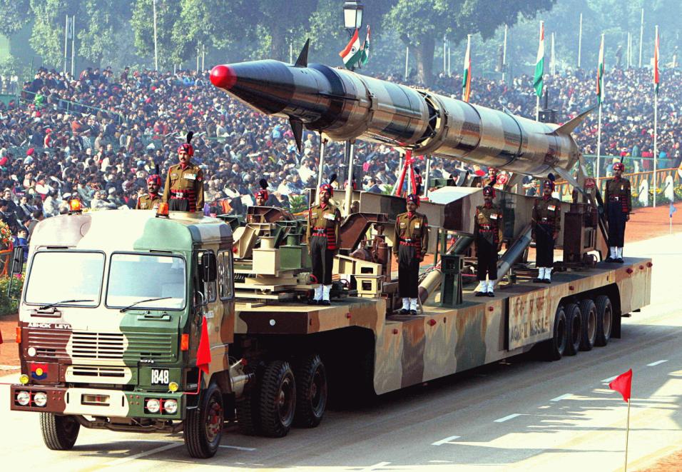 How Do Nuclear Weapons Work: History And Facts