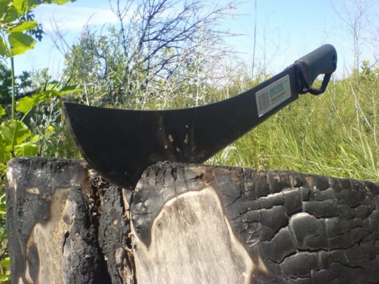 Types Of Machetes: Learn Which One You Need In Every Situation
