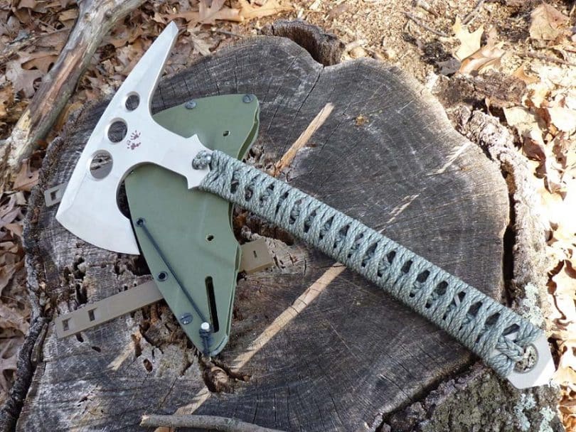 Best Tactical Tomahawk: Useful Tips for Both Pros And Beginners