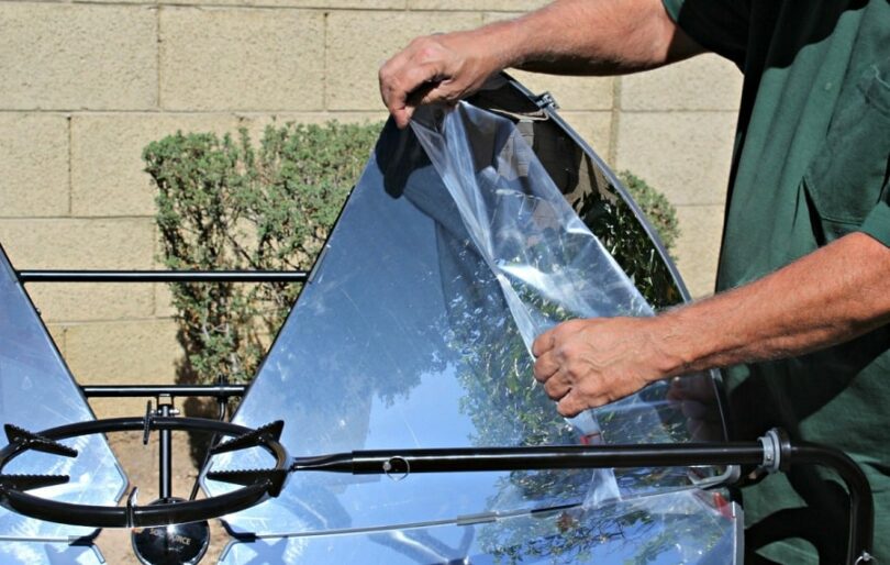 SolSource Solar Cooker Review: Concentrated Sunlight Energy for Cooking