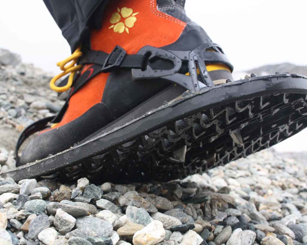 How to Choose Snowshoes: Making Sure the Snowshoes Actually Fit